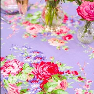 April Cornell | Dining | Nwt April Cornell Cottage Rose Periwinkle ...